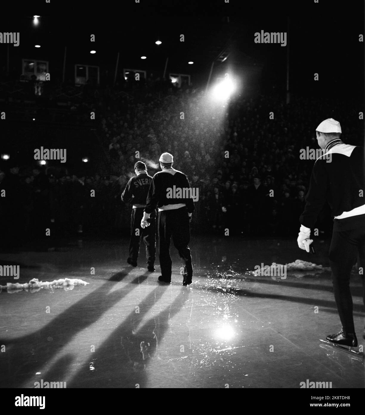 Borretzen storlokken current ntb skate fog ice skating hi-res stock ...