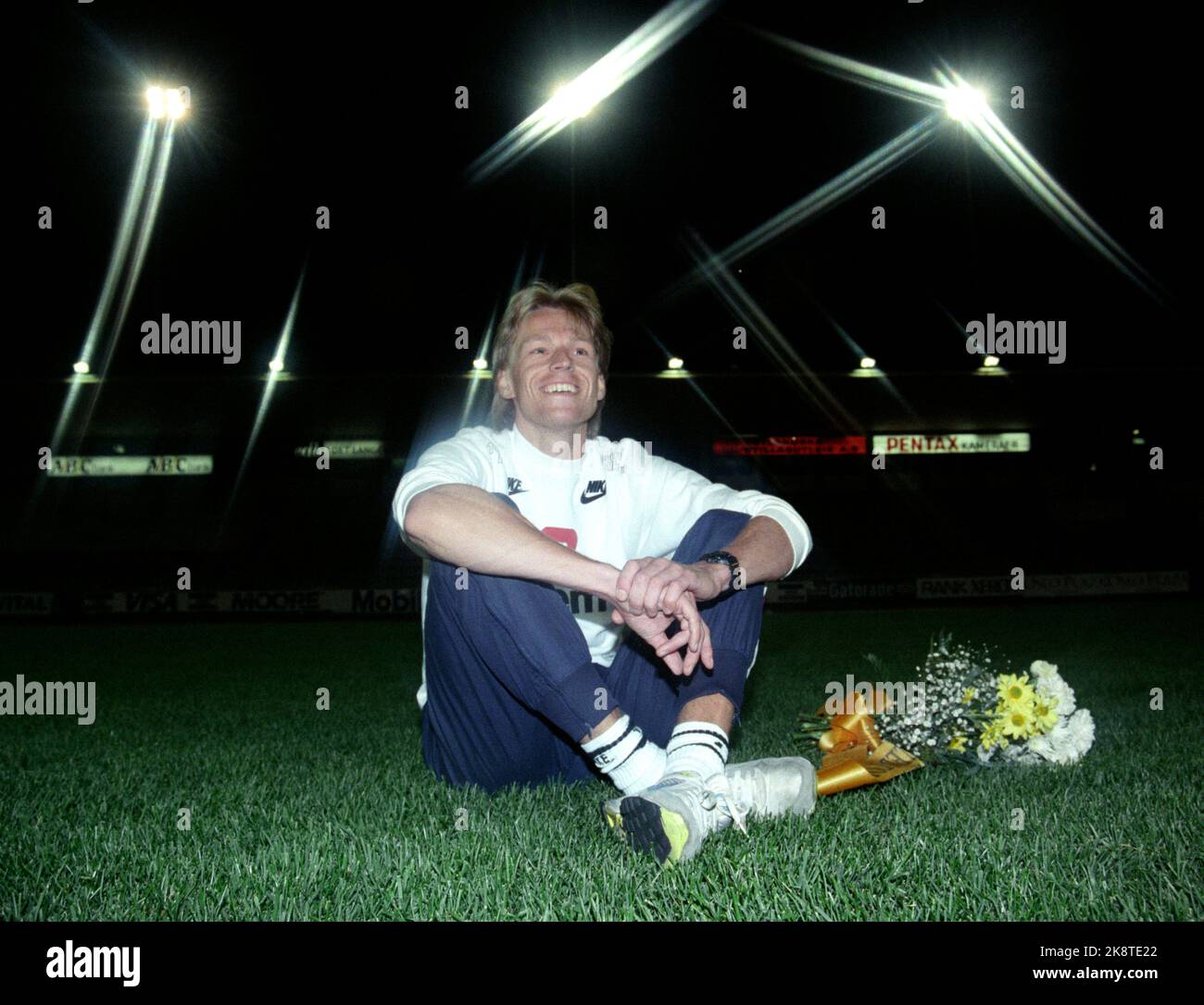 Lasse evensen ntb running exercises sport happiness alone hi-res stock ...