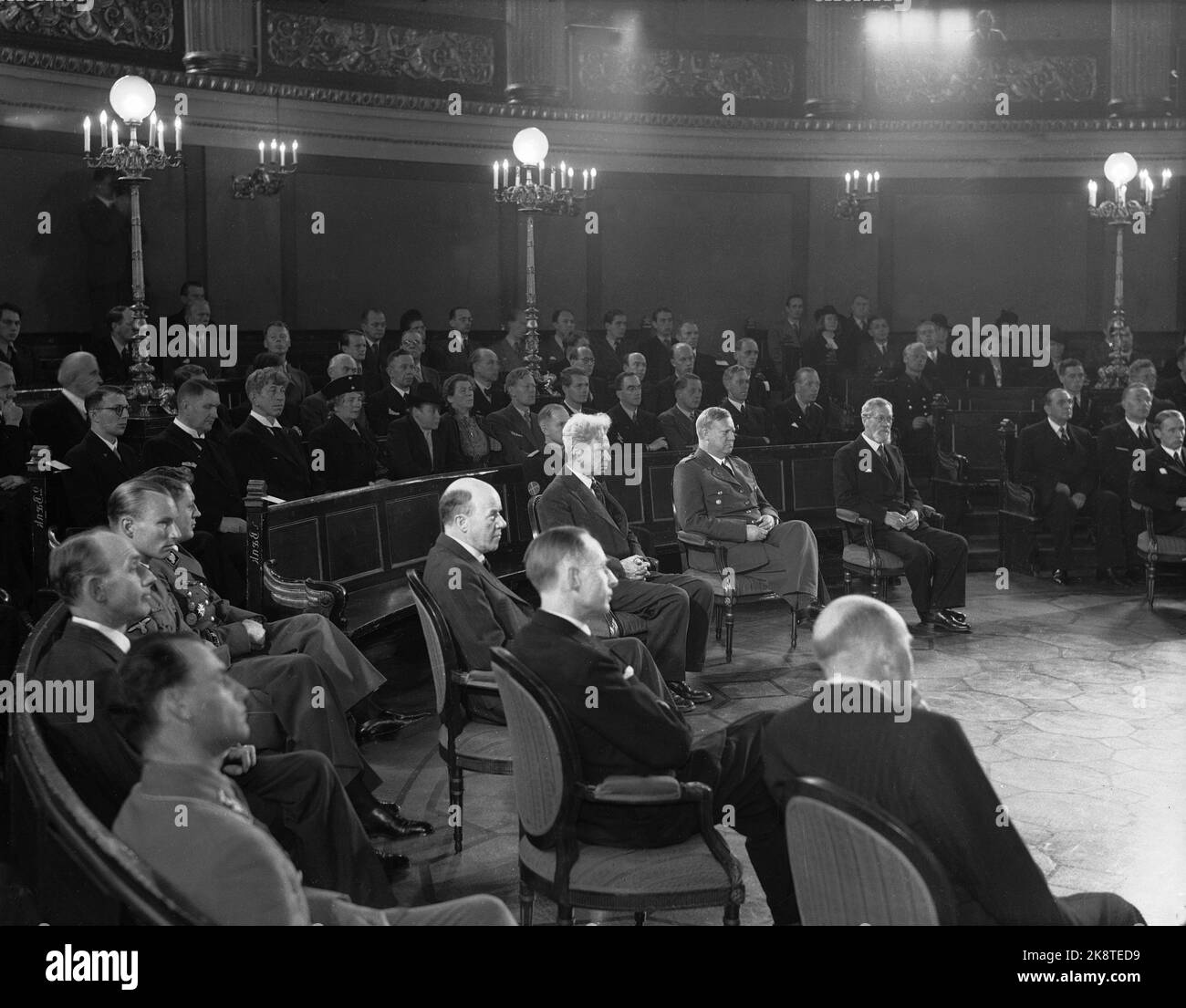 Oslo 19430921. Opening of the Cultural Council in the University's old ...