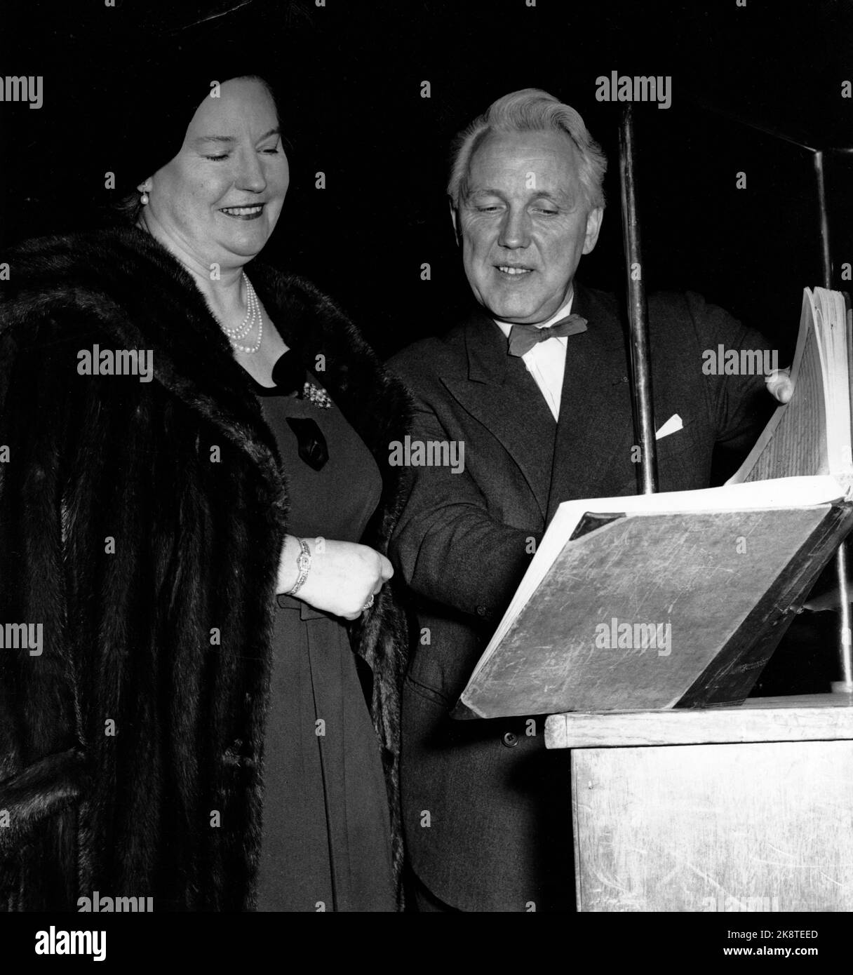 Oslo 19560105 The Opera "Götterdämmerung" is recorded for NRK Radio in ...