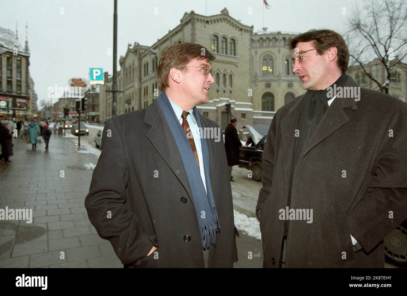 Oslo 199402: Fisheries conflict between Norway and Iceland. Iceland's ...