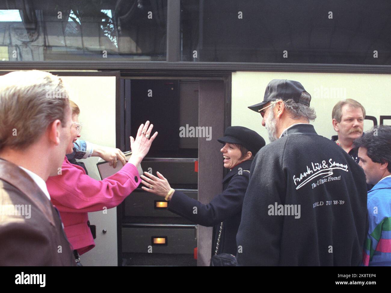 Oslo April 1989: Artist Liza Minnelli in Oslo. Here outside the Grand ...