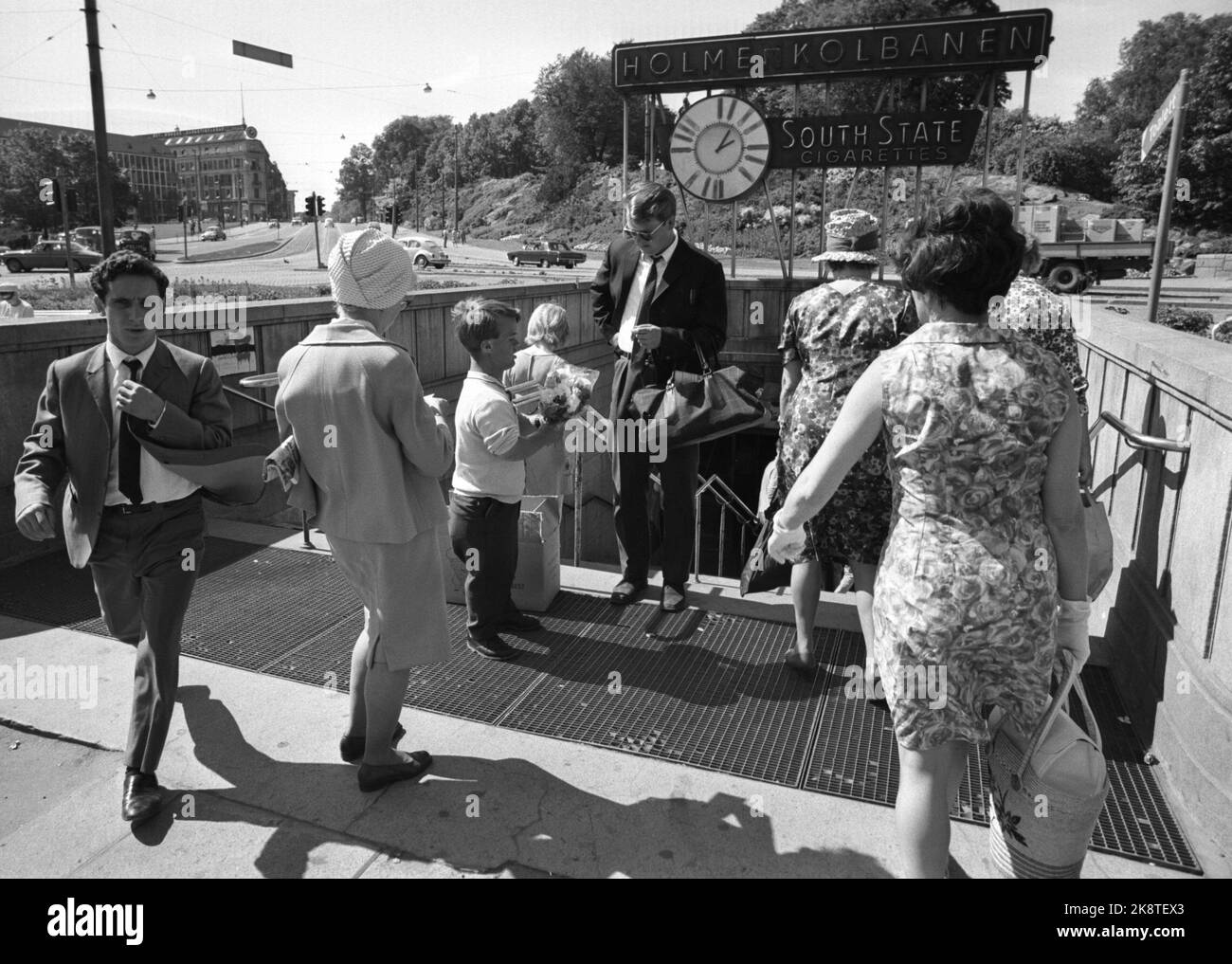 Man sells Black and White Stock Photos & Images - Alamy