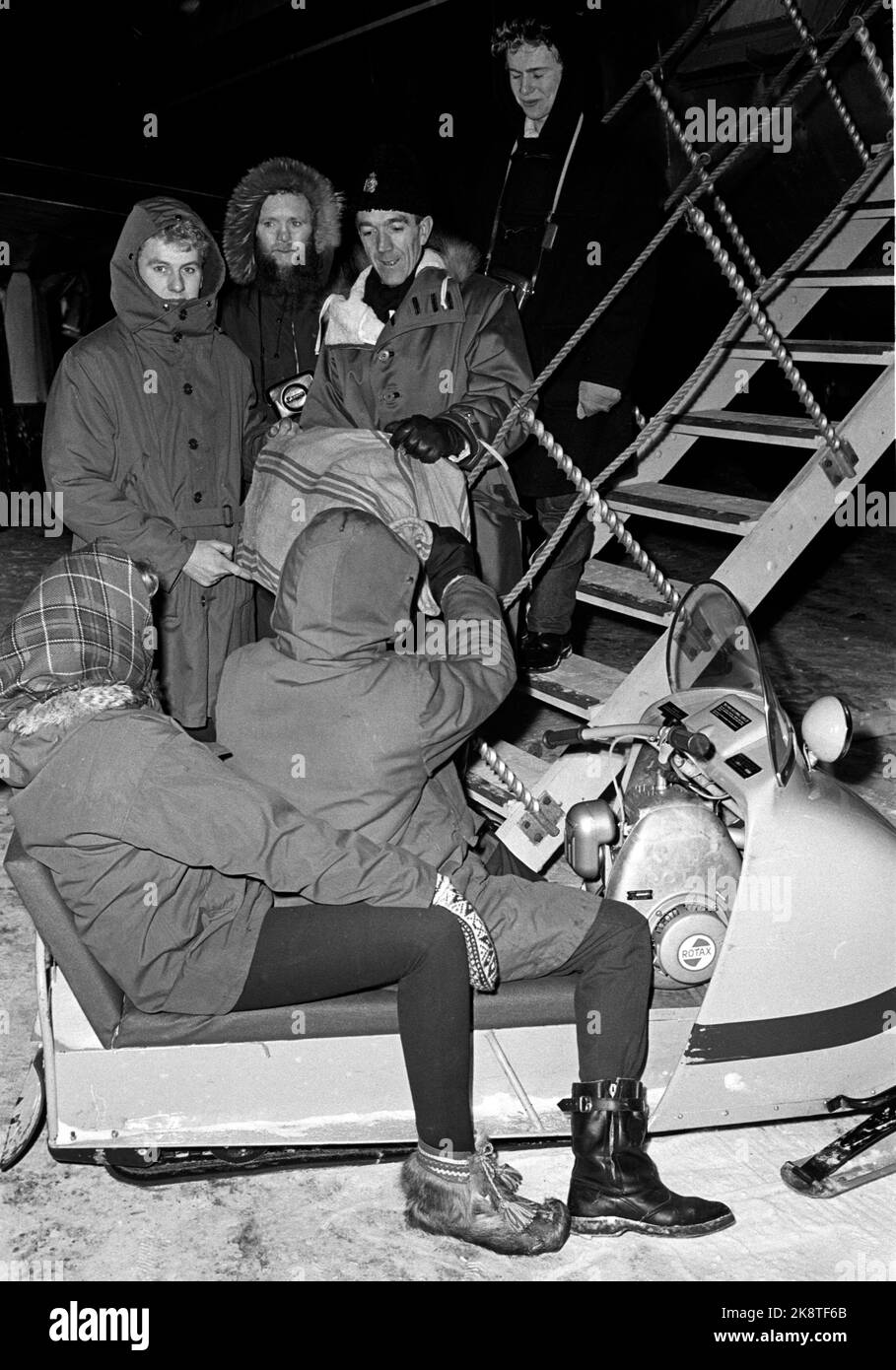 Svalbard 19651208 the christmas plane to svalbard hi-res stock ...