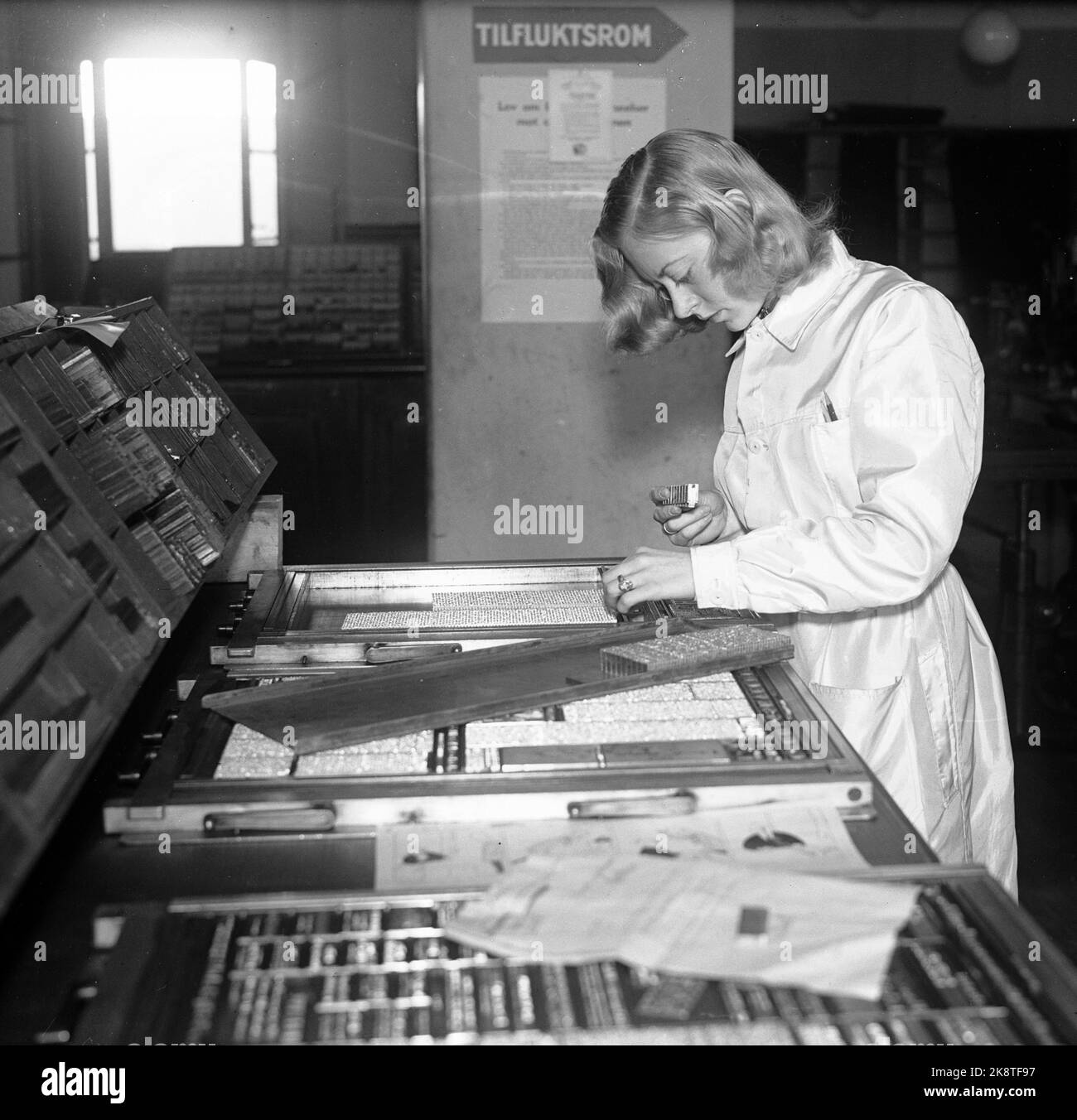 WW2 Oslo 19440309 N.S. National printing. How the "Hirdman" magazine is ...