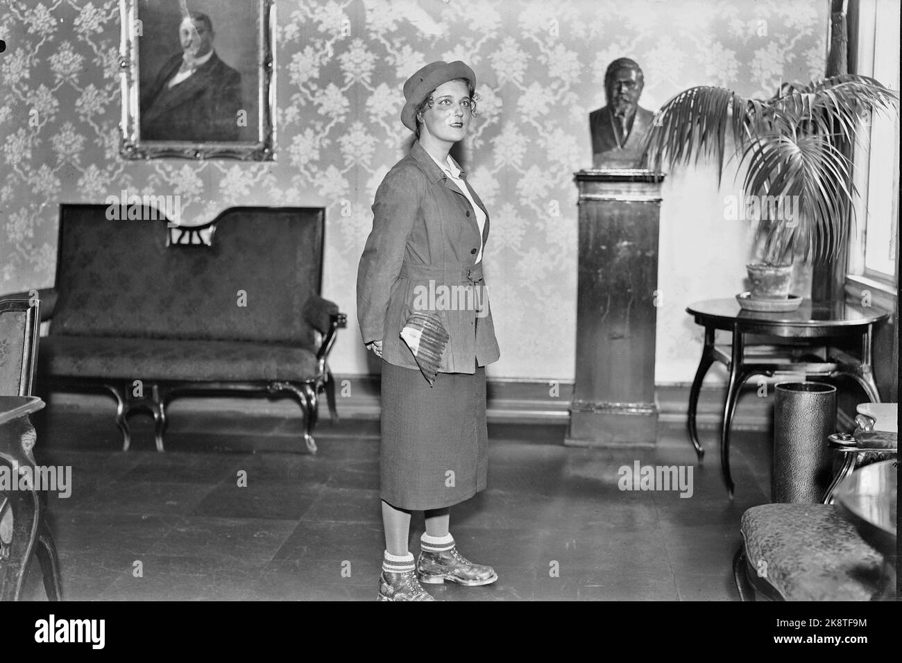 Builder solness hi-res stock photography and images - Alamy