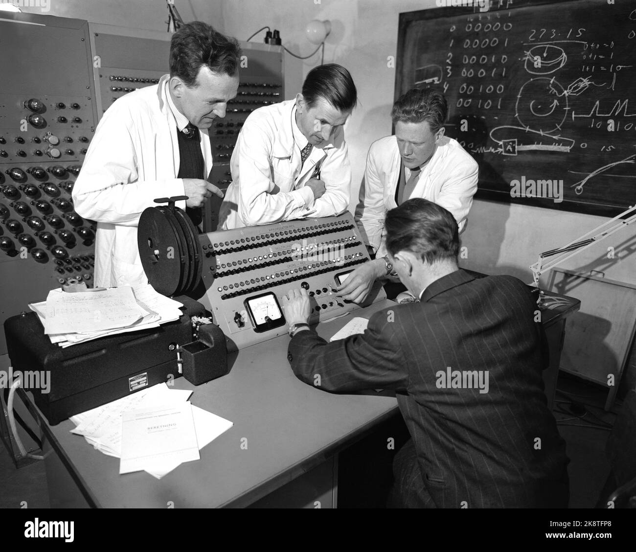 Oslo 1954 Nusse - Norway's first "computer"? Nusse is an electronic ...