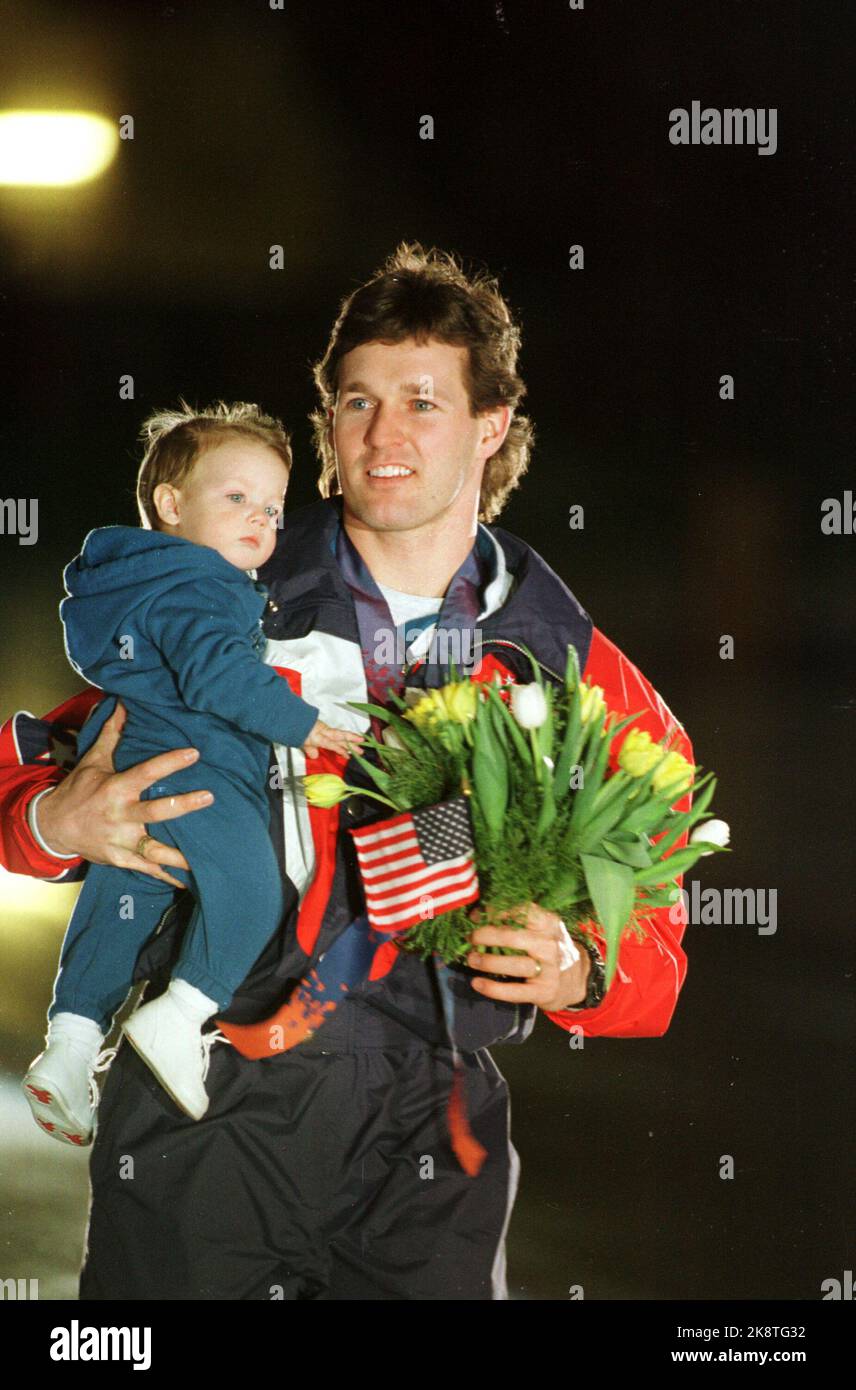 19940218 hi-res stock photography and images - Alamy