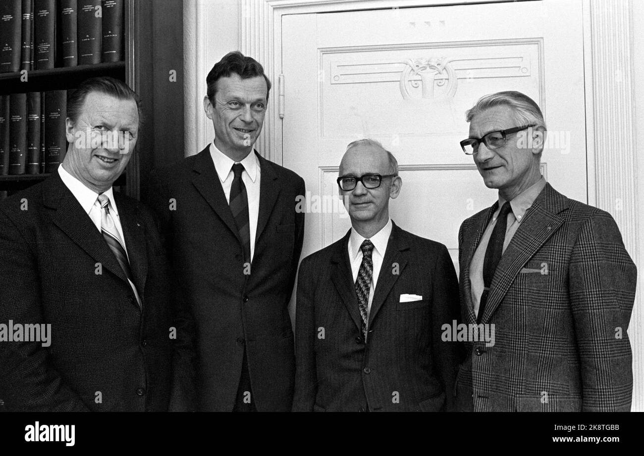 National broker preben munthe Black and White Stock Photos & Images - Alamy