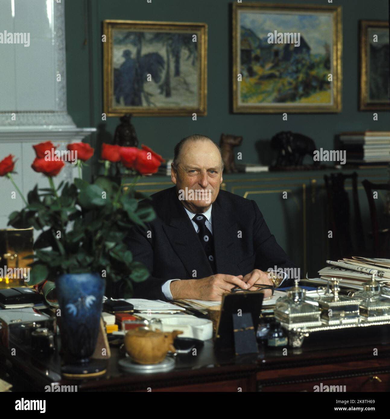Oslo 197311 King Olav at his desk at the castle. Photo: Erik Thorberg ...