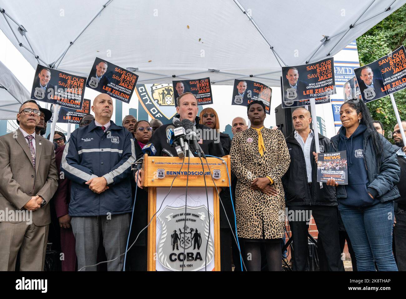 Congressman Lee Zeldin thanks NYC Correction Officers' Benevolent ...