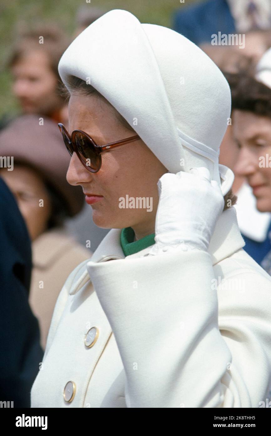 June 1972 photo hi-res stock photography and images - Alamy