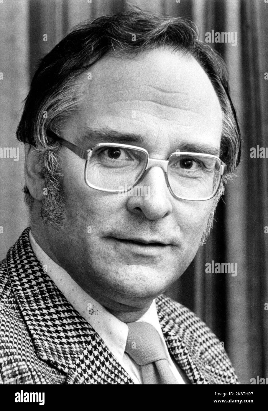 Journalist nrk hi-res stock photography and images - Alamy