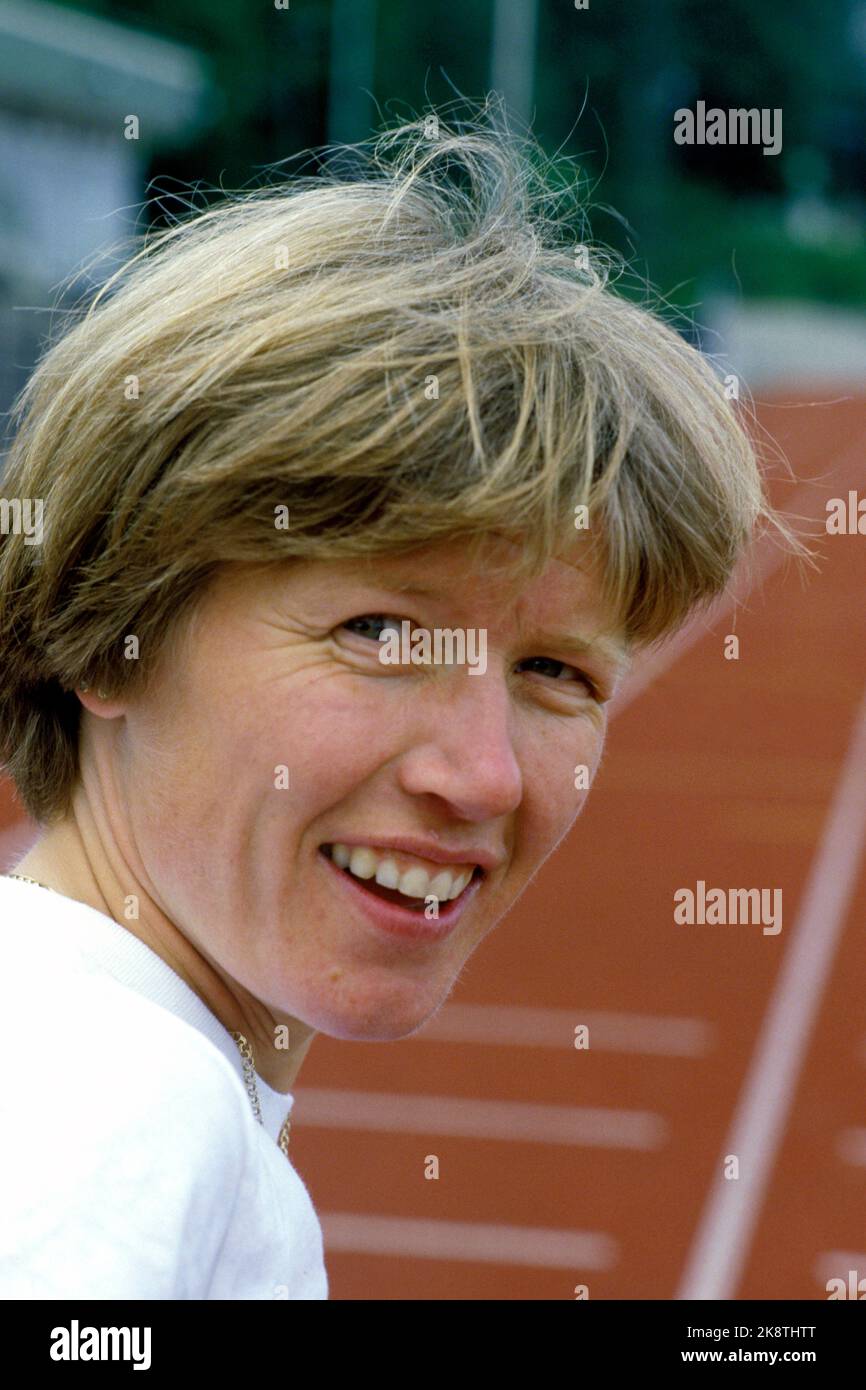 Ingrid kristiansen hi-res stock photography and images - Alamy