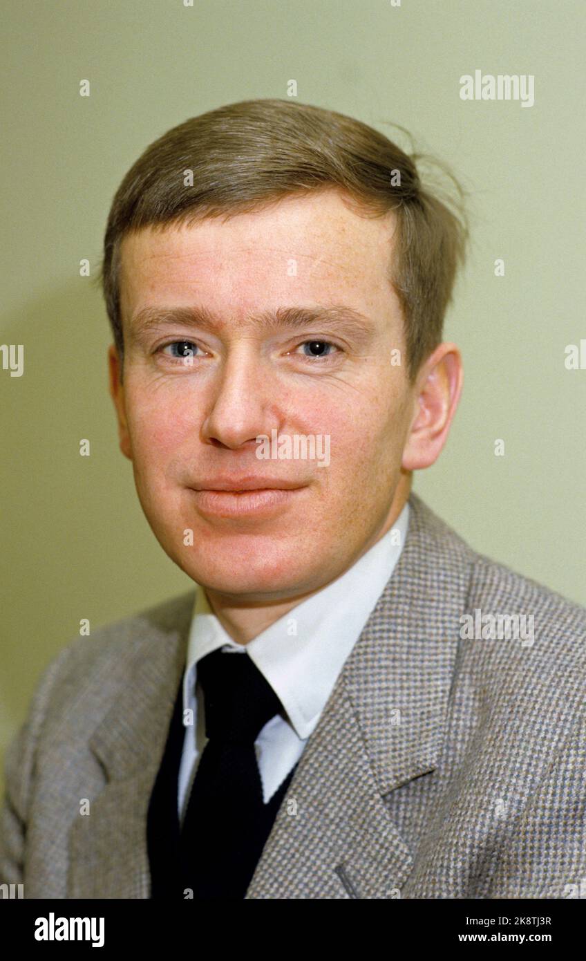 Oslo 19850207. Team Judge Tore Schei, portrait. Photo Henrik Laurvik ...