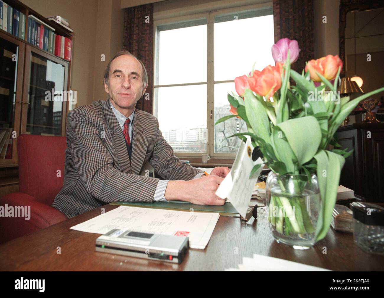 Oslo 19950224. The Knut Frigaard case. The Secretary of the City of ...