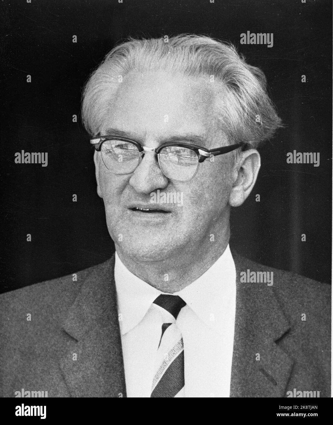 19610922 bishop monrad norderval photo hi-res stock photography and ...