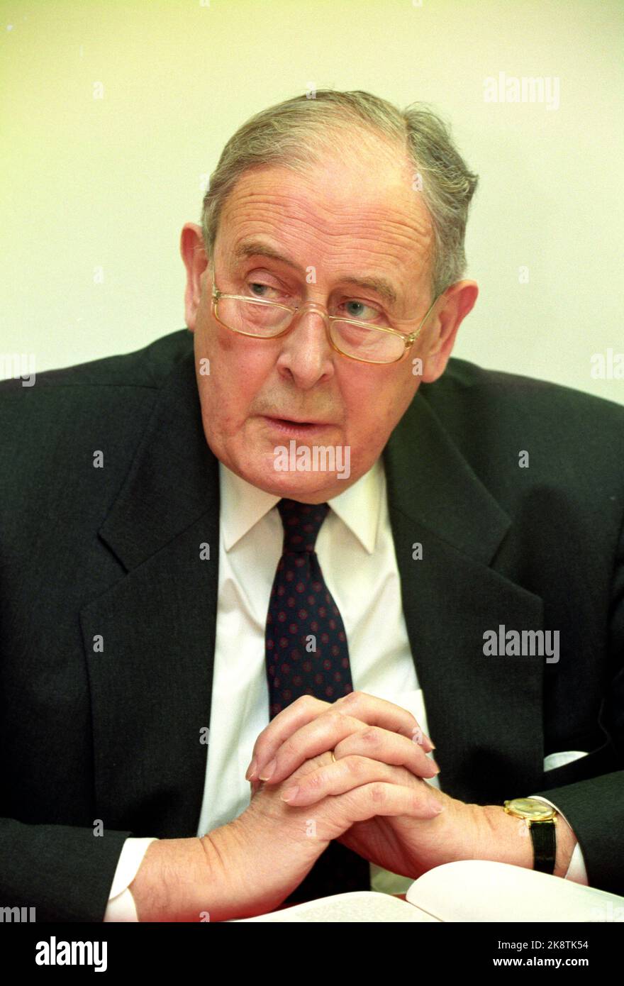 Gunnar lier ntb alone hi-res stock photography and images - Alamy