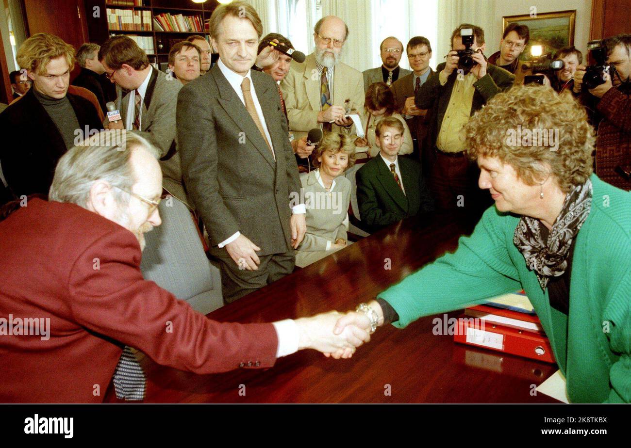 19960328 hi-res stock photography and images - Alamy
