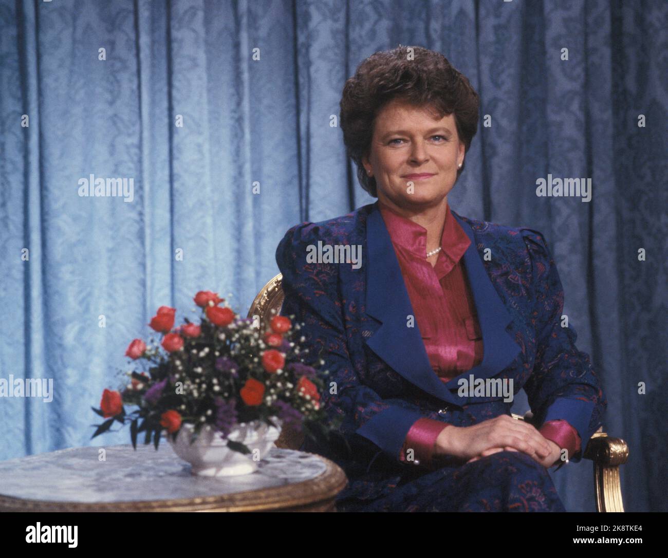 Oslo December 22, 1987. Prime Minister Gro Harlem Brundtland before his ...