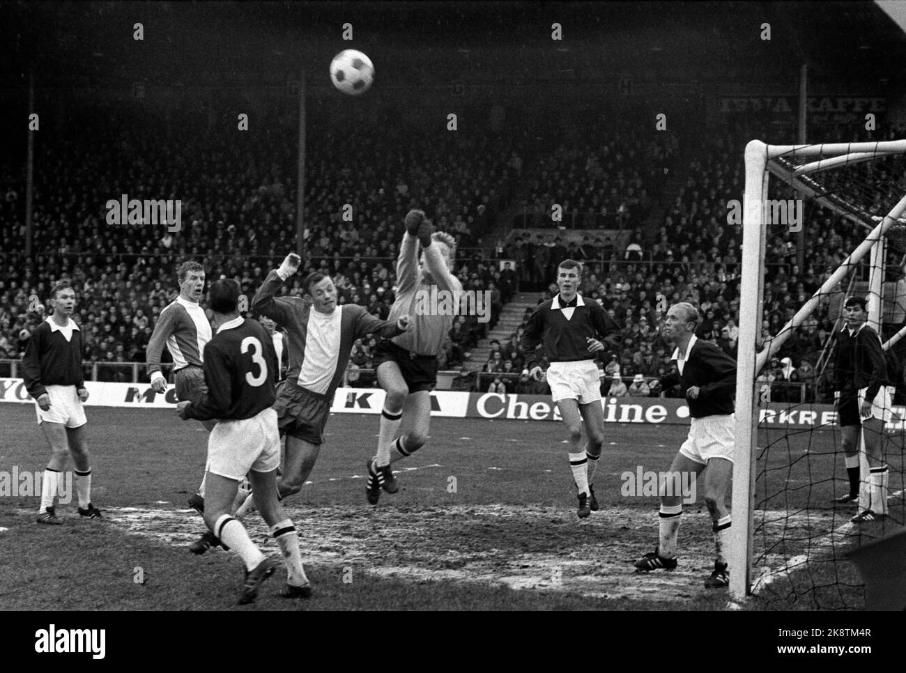 Terje larsen hi-res stock photography and images - Alamy