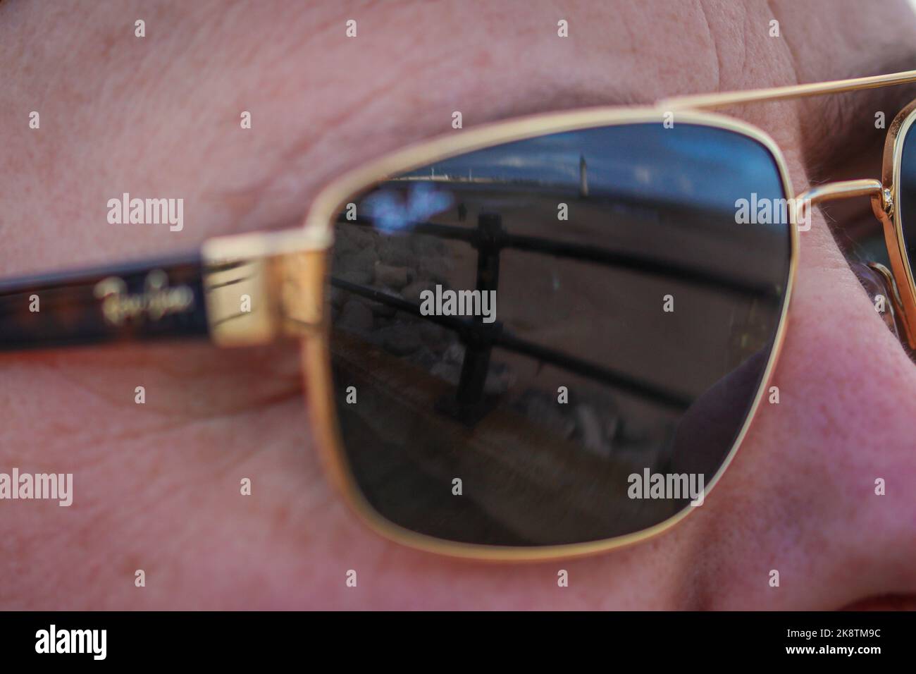Sky reflection in mersey hi-res stock photography and images - Alamy