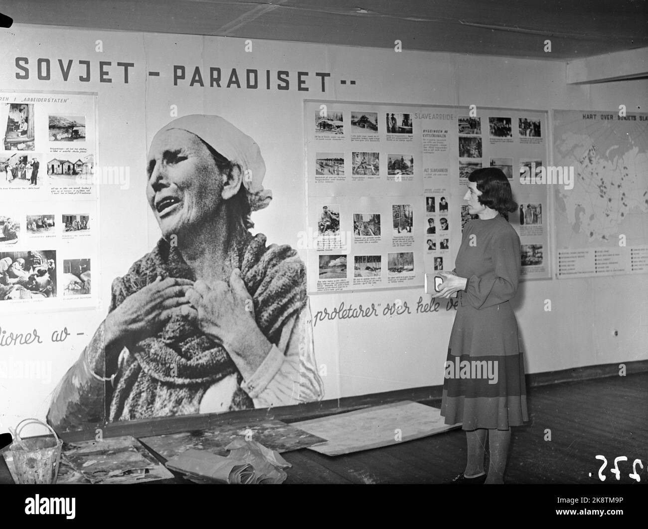 WW2 Oslo 19420310 The exhibition "Bolshevism in practice" in the ...