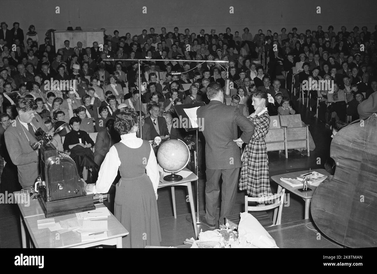 Store crash Black and White Stock Photos & Images - Alamy