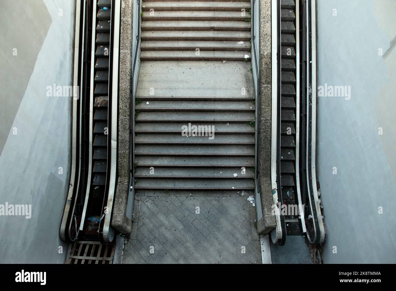 Escalators and staircases in underpass, Centro Direzionale, Naples ...