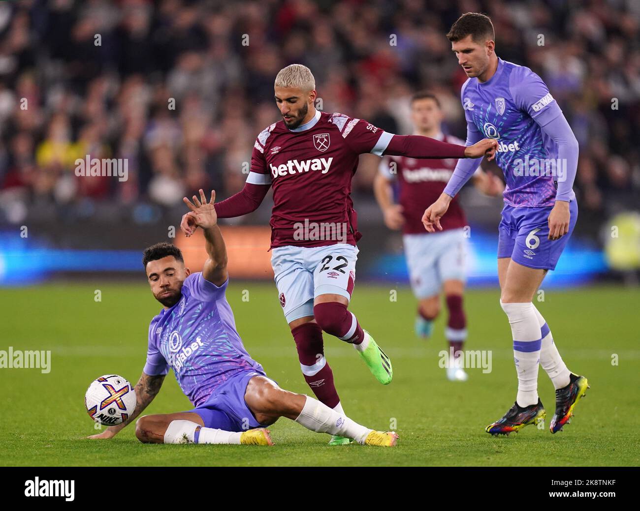 Ryan fredericks afc hi-res stock photography and images - Alamy