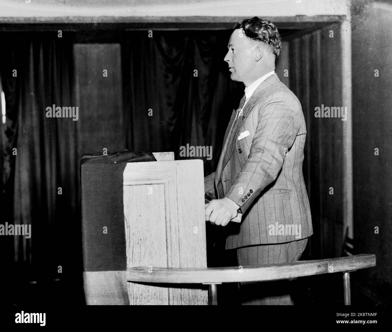 Oslo May 1942 (during World War II) Odd Fossum on the pulpit under the ...