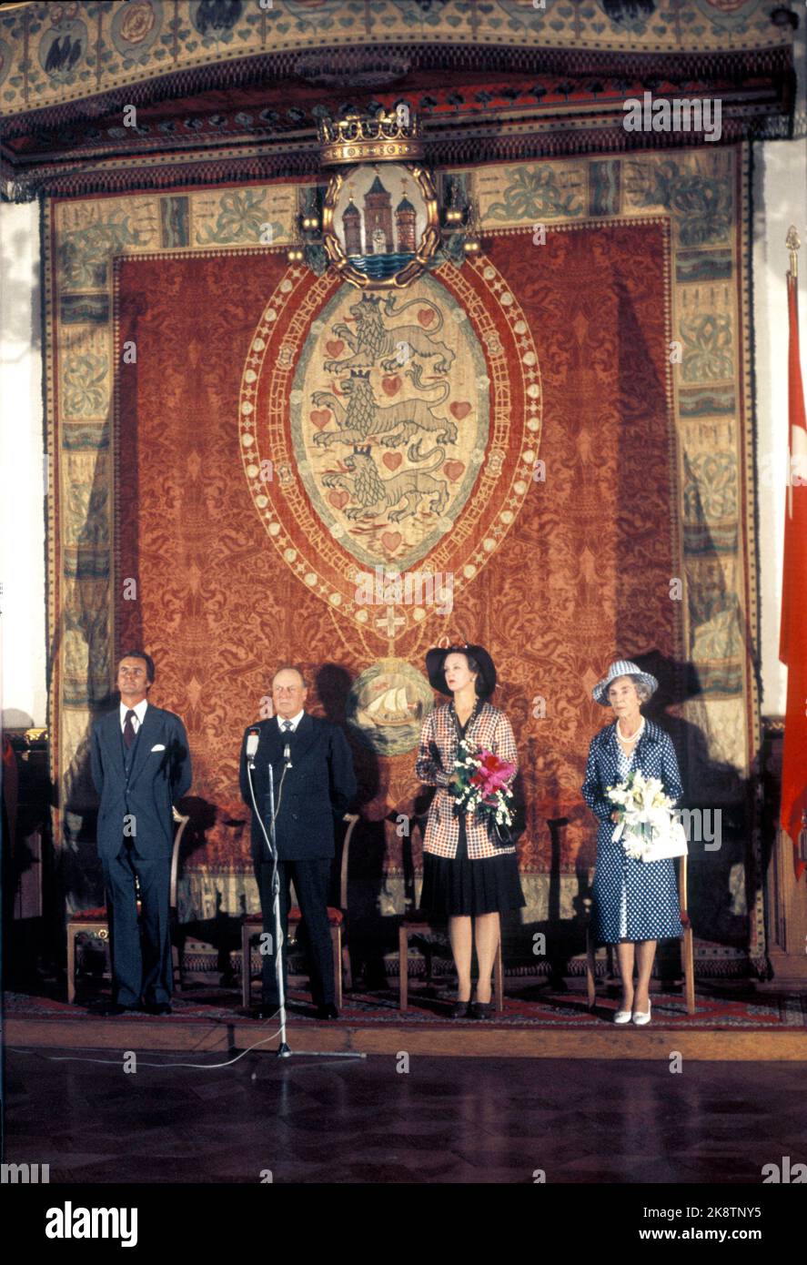 Copenhagen, Denmark September 1974: King Olav on an official visit to ...