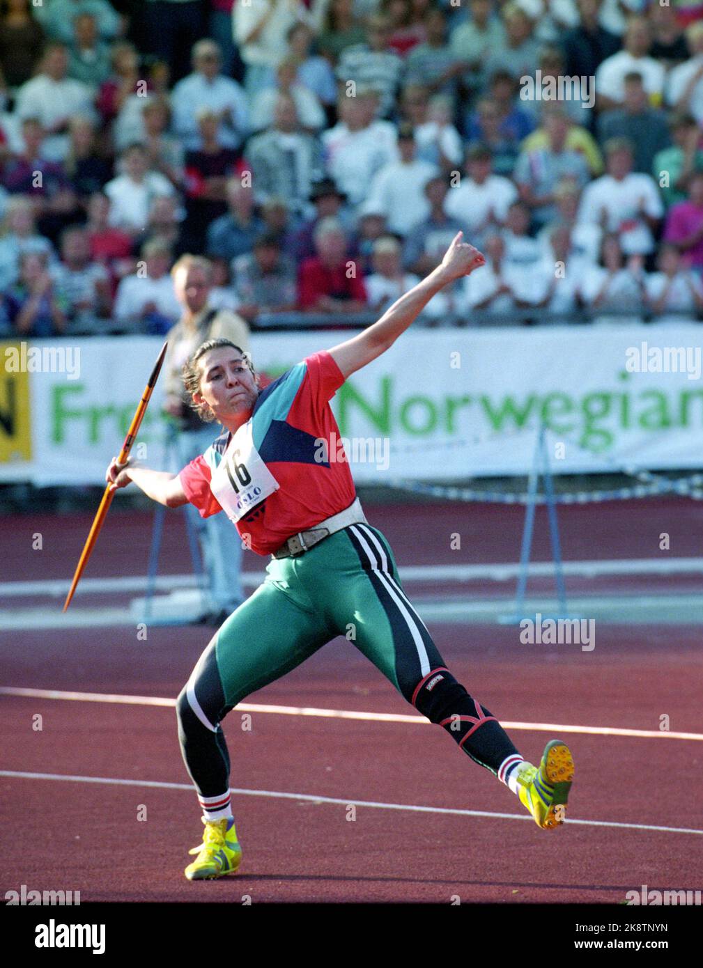 Erik johansen ntb spear full figure action hi-res stock photography and ...