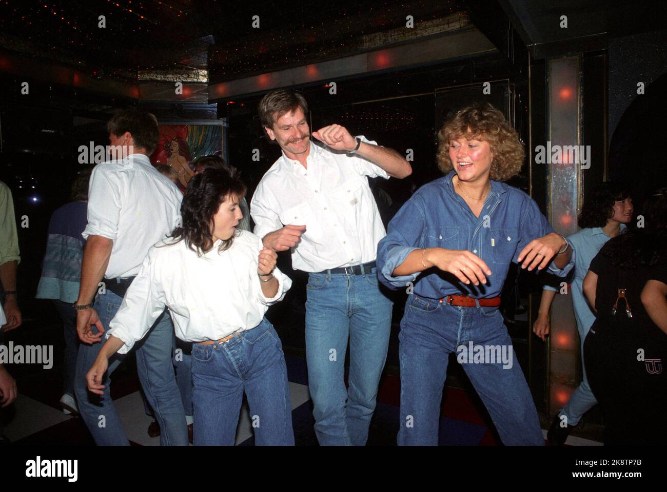 Trainer sven tore jacobsen dances with the handball girls hi-res stock ...