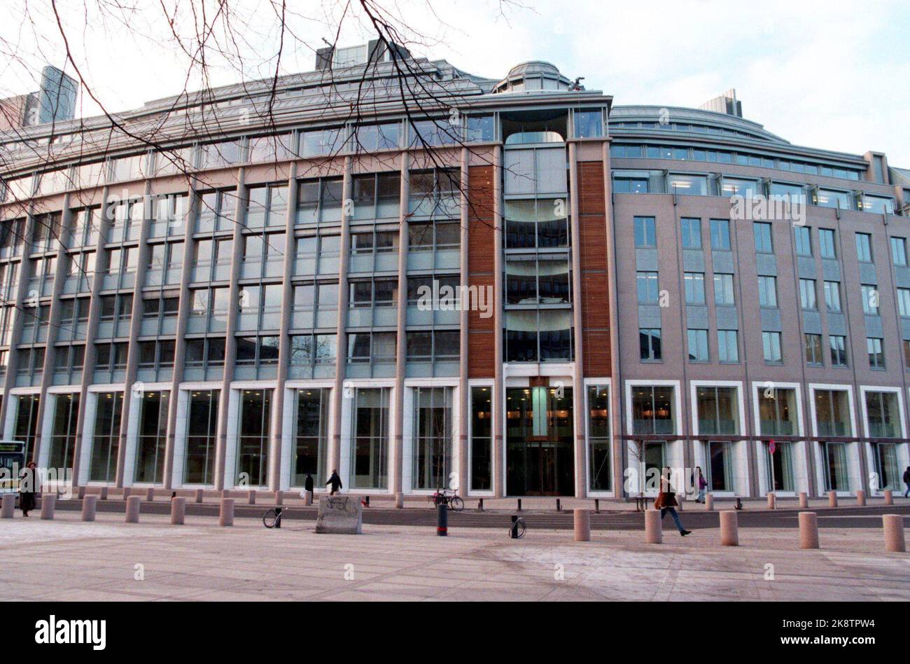 Berit roald ntb public buildings exterior hi-res stock photography and ...