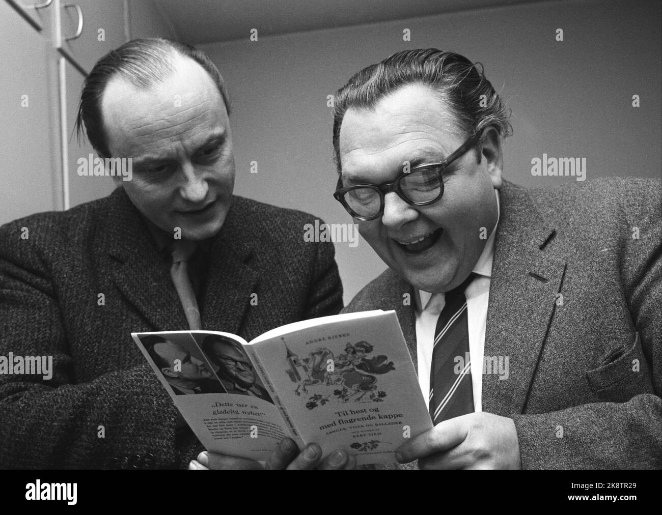 Visebook hi-res stock photography and images - Alamy