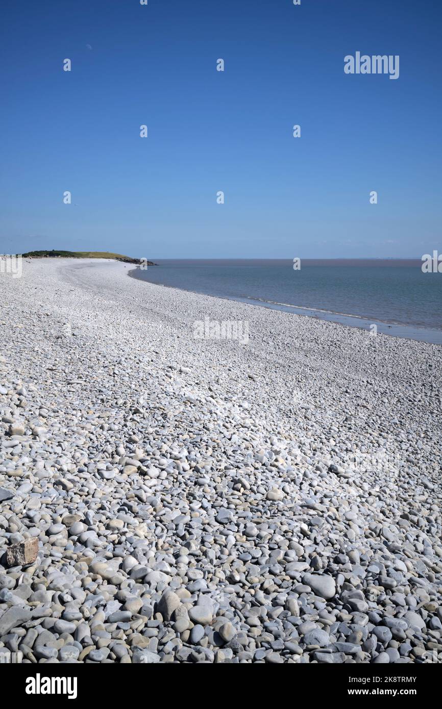 Cold Knapp Beach Barry South Wales Stock Photo - Alamy