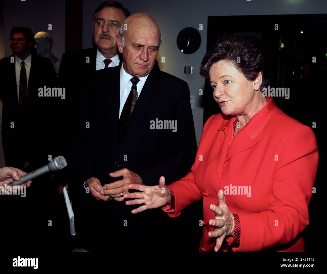 Oslo December 10, 1993. South Africa's President Fredrik W. De Klerk in ...