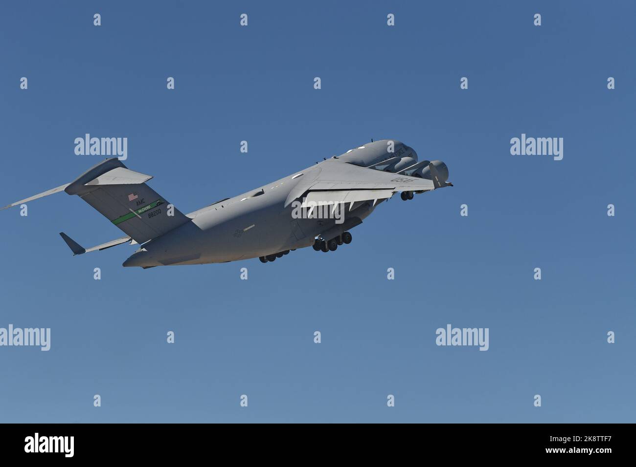 USAF C-17 Globemaster III takes off from MCAS Miramar in San Diego ...