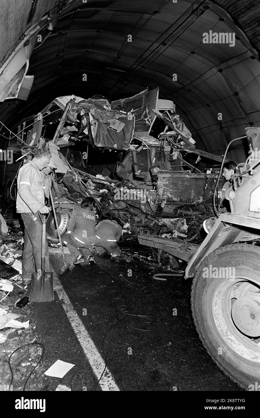 Eidfjord 19880815. Bus accident in Måbødalen. 12 children at the age of ...
