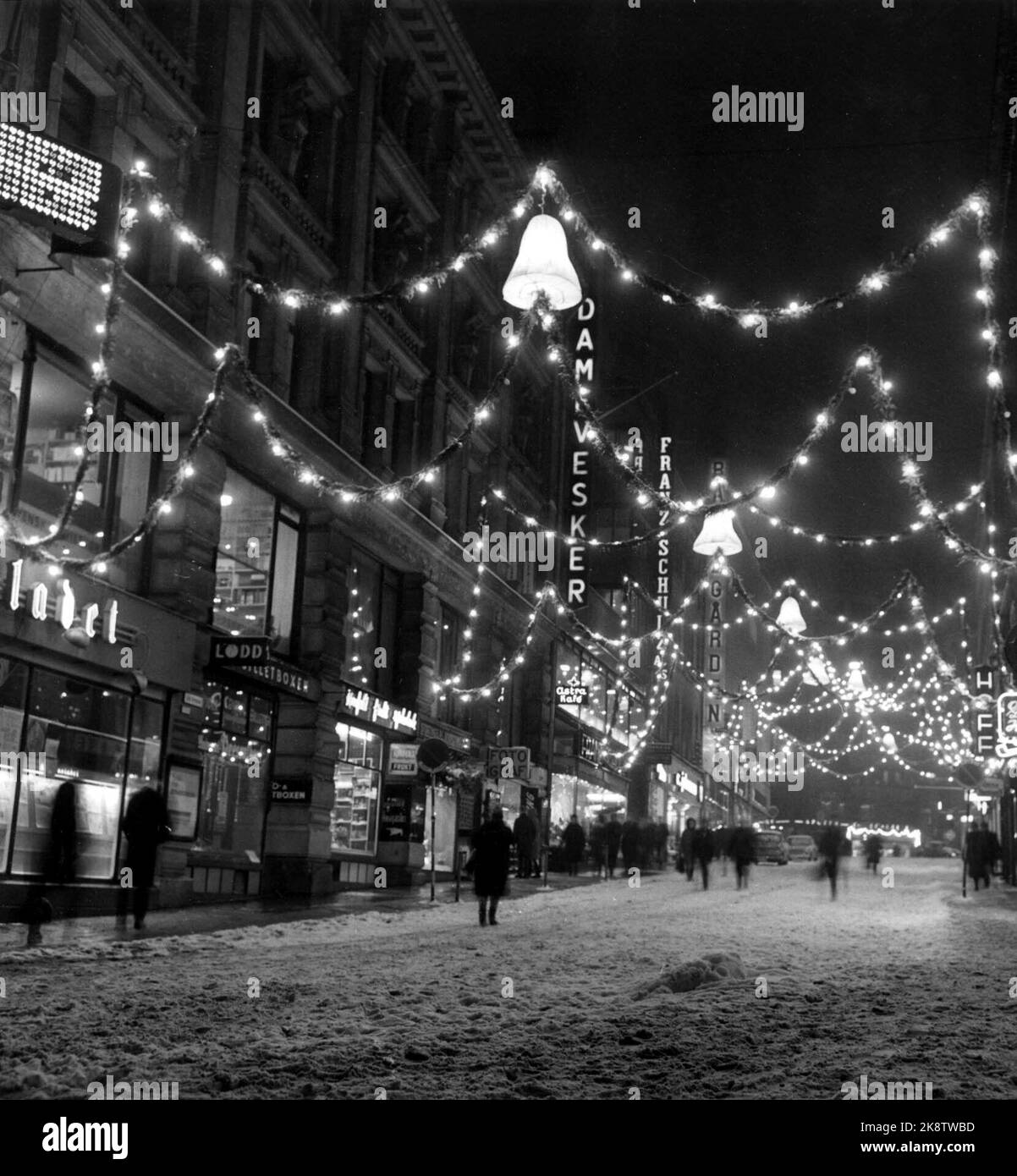 1962 christmas decorations hi-res stock photography and images - Alamy