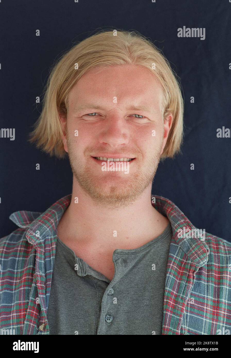 Frank ludvigsen ntb ntb alone portrait hi-res stock photography and ...