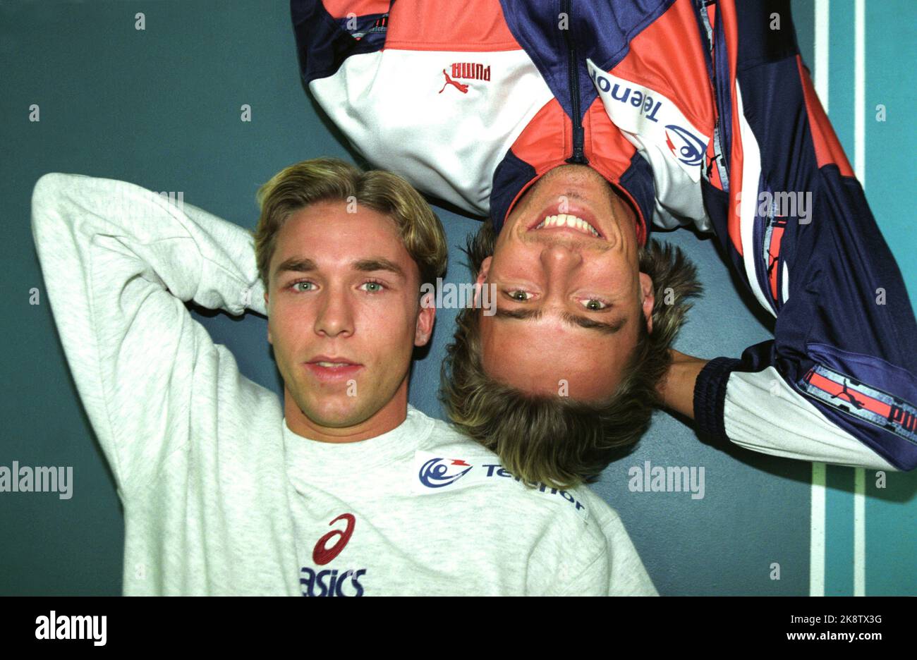 Oslo 19950215: Athletes Geir Moen together with Steinar Hoen (front ...