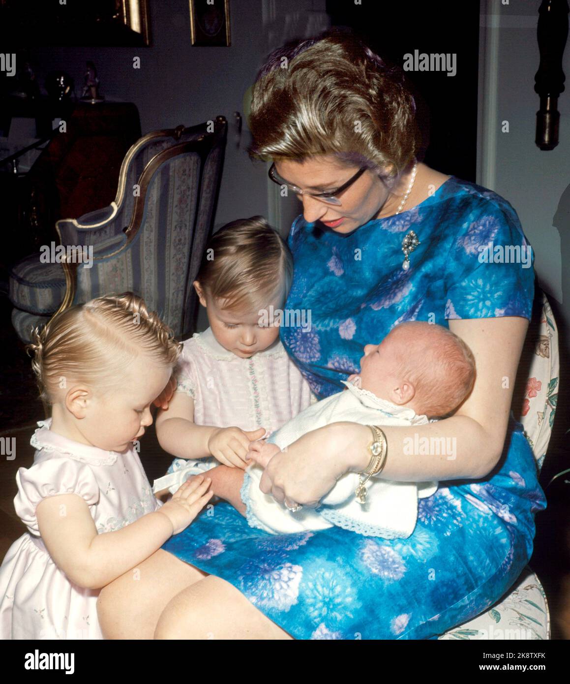 Benedikte and alexander on their lap photo hi-res stock photography and ...