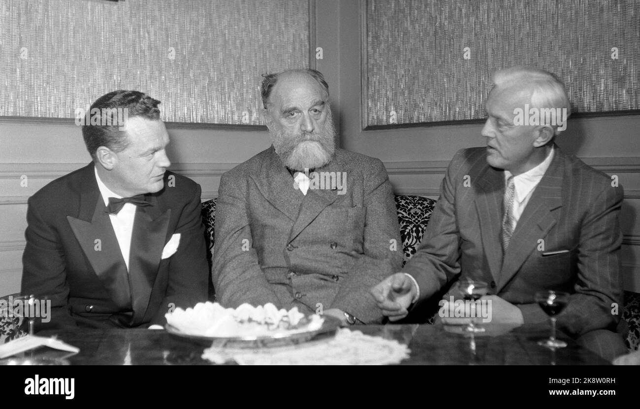 Globetrotter and author peter freuchen won nok 10 hi-res stock ...