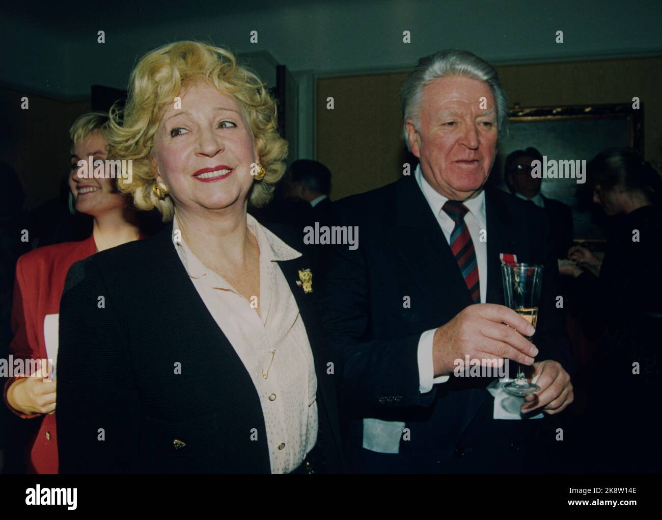 Here journalist arne hestenes hi-res stock photography and images - Alamy