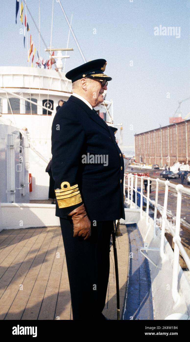 Oslo 19860320. King Olav aboard the newly restored royal ship "Norway ...