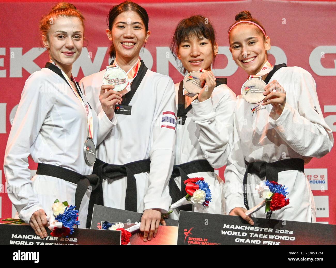 Womenos medal ceremony hi-res stock photography and images - Alamy