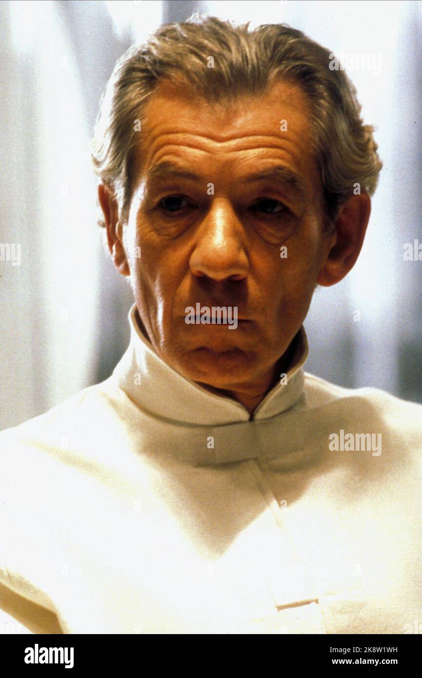Ian Mckellen Film: X-Men (USA 2000) Characters: Eric Lensherr Director ...