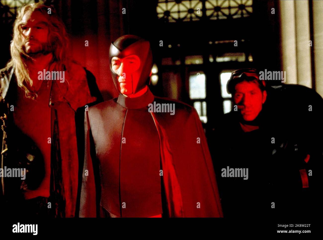 Tyler Mane, Sir Ian Mckellen & Ray Park Film: X-Men (USA 2000 ...